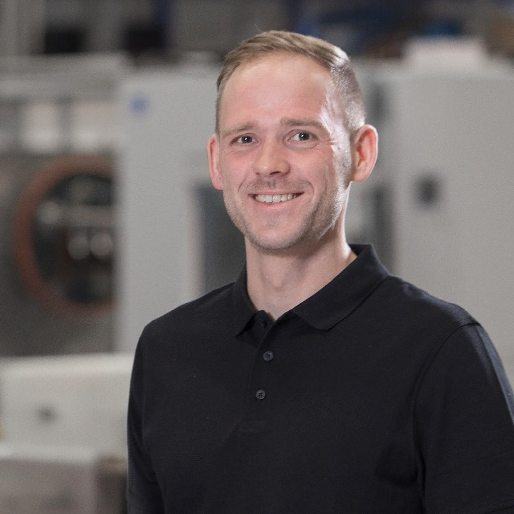 Dipl.-Ing. Philip Fischer - Teamleiter Entwicklung E/E - IAMT ...