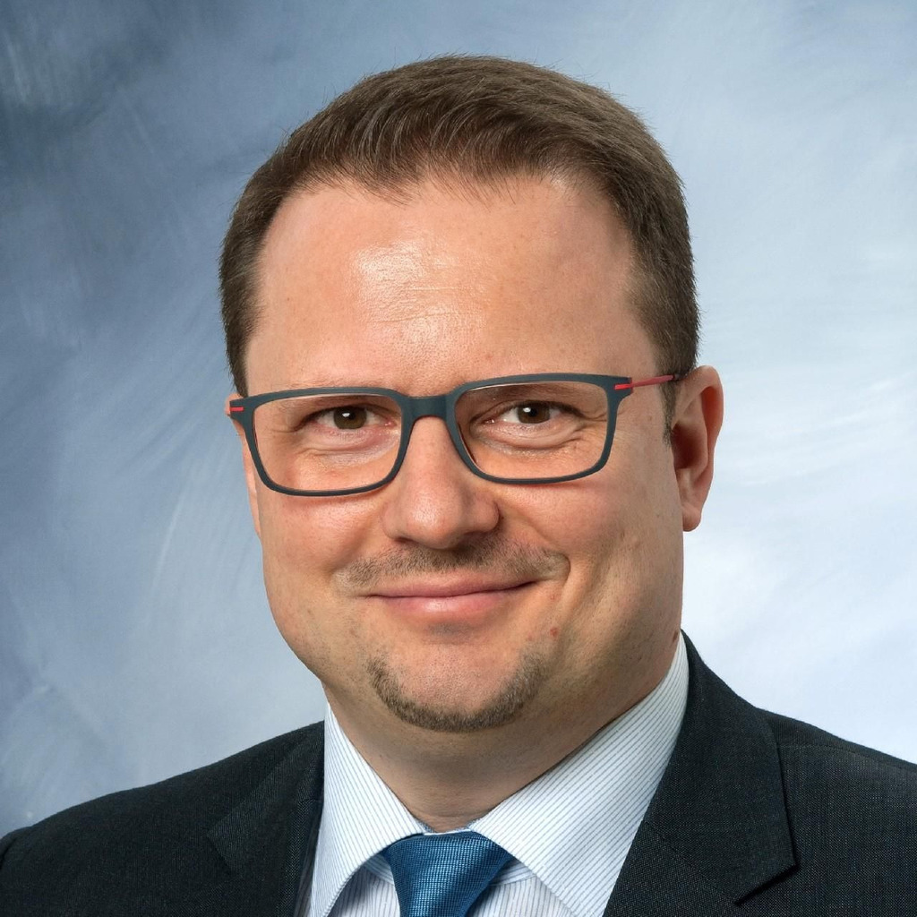 Christian Kinzel - Head of Productmanagement Electronic Vehicle ...