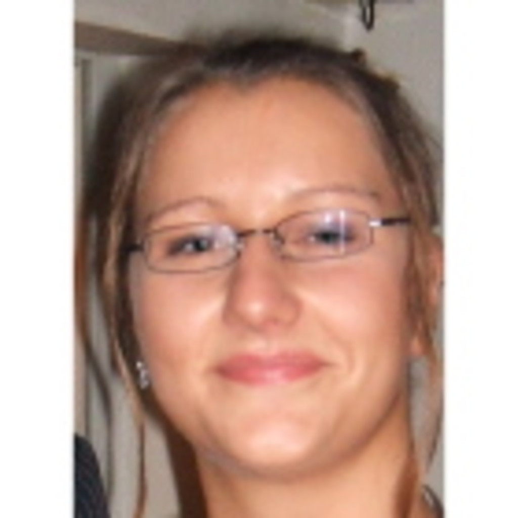 Michelle Holz's Instagram, Twitter & Facebook on IDCrawl