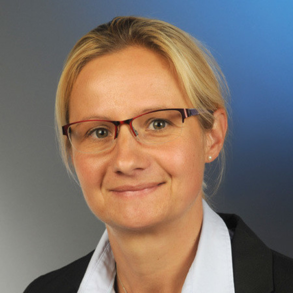 Dipl.-Ing. Stephanie Volkmer - BU Sensors EUNE Ops Cluster Senior ...