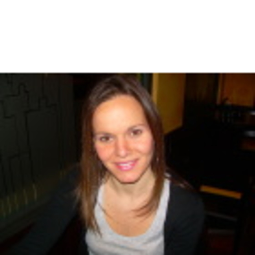 Sandra Q Díaz: Empleo y Formación | XING