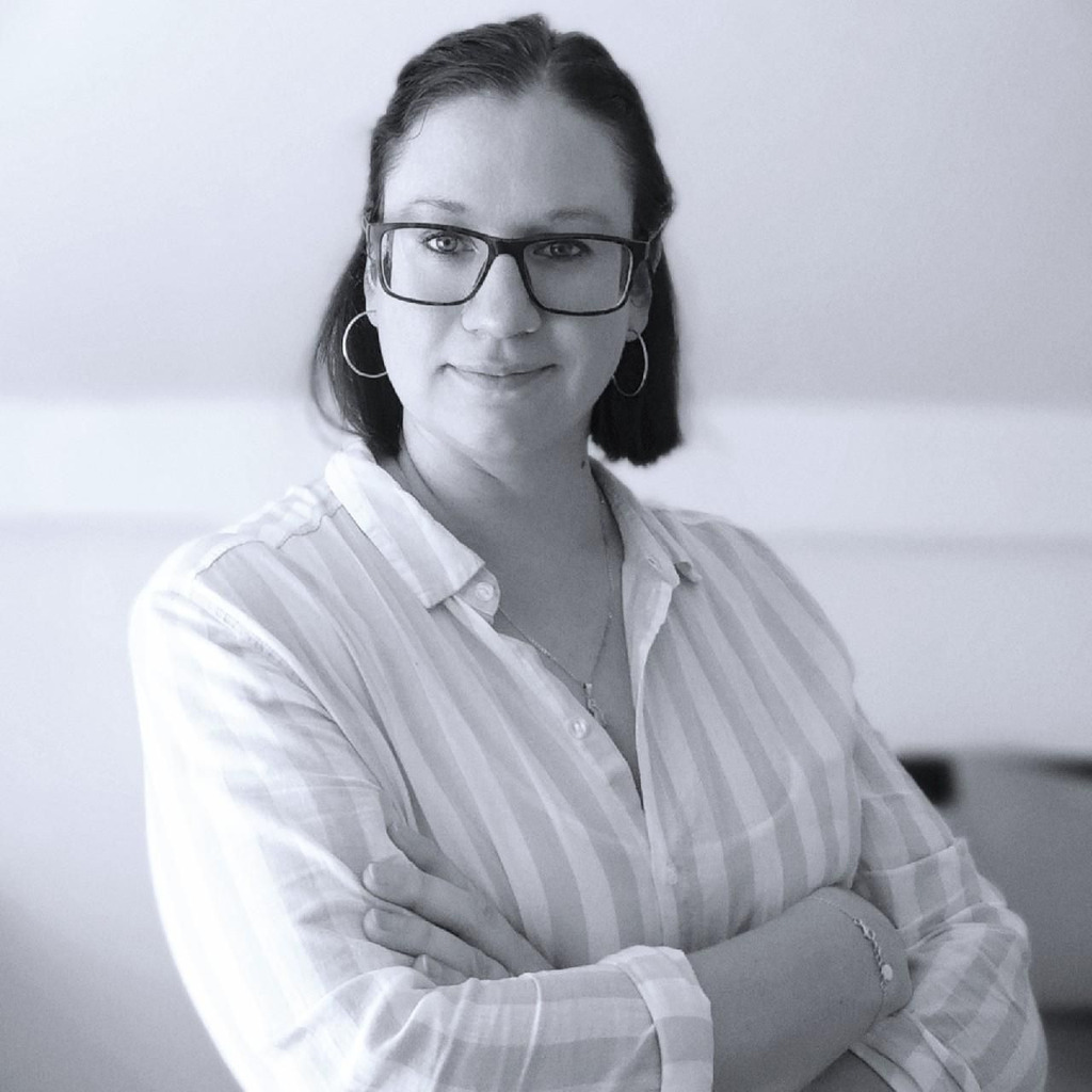 Jennifer Widera-Khaifallah - Key Account Managerin - IU Internationale ...