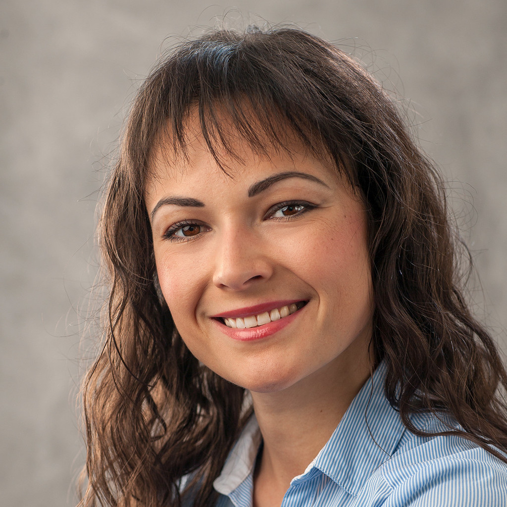 Anna Hauer - Research Consultant - - Eckle Personal GmbH - | XING