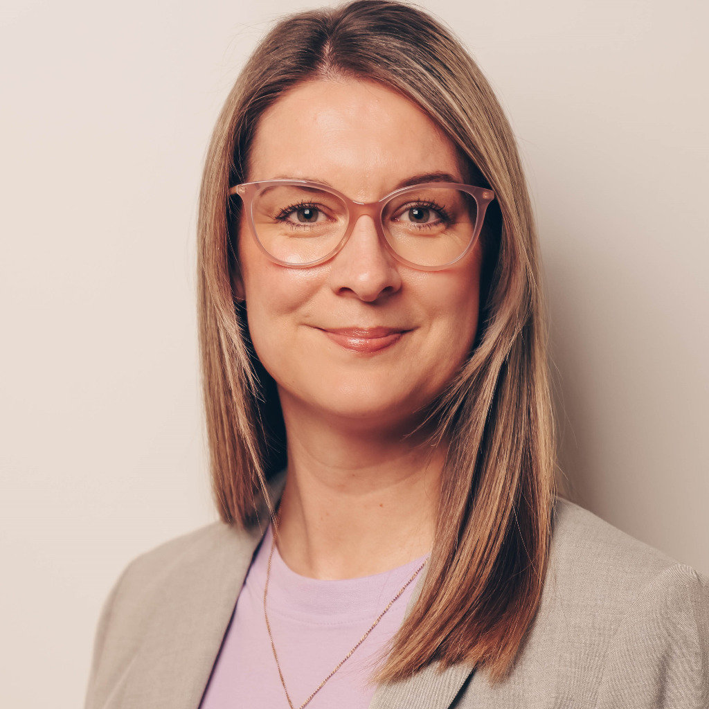 Anna-Maria Baum - Serviceassistentin - Volkswagen Automobile Leipzig ...