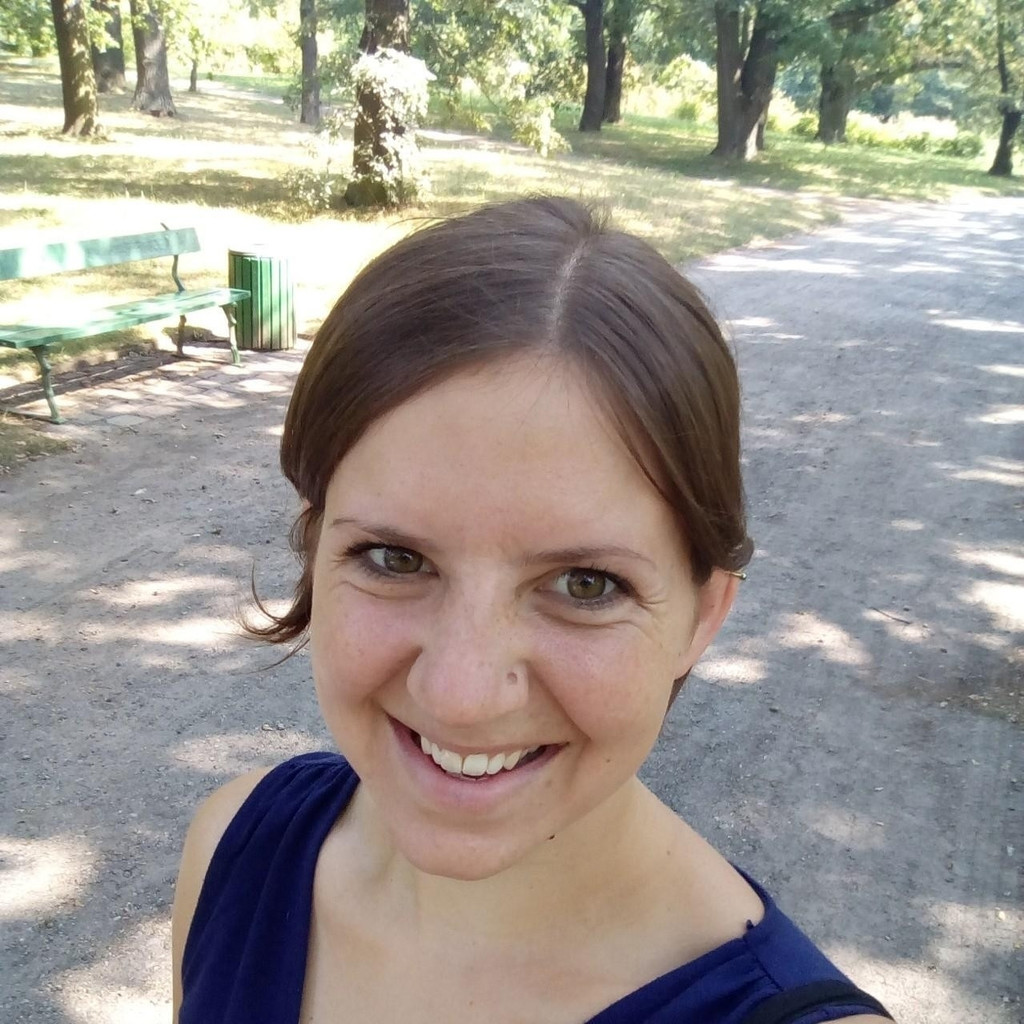 Johanna Riedl - Erzieherin - Stiftung Pfennigparade | XING