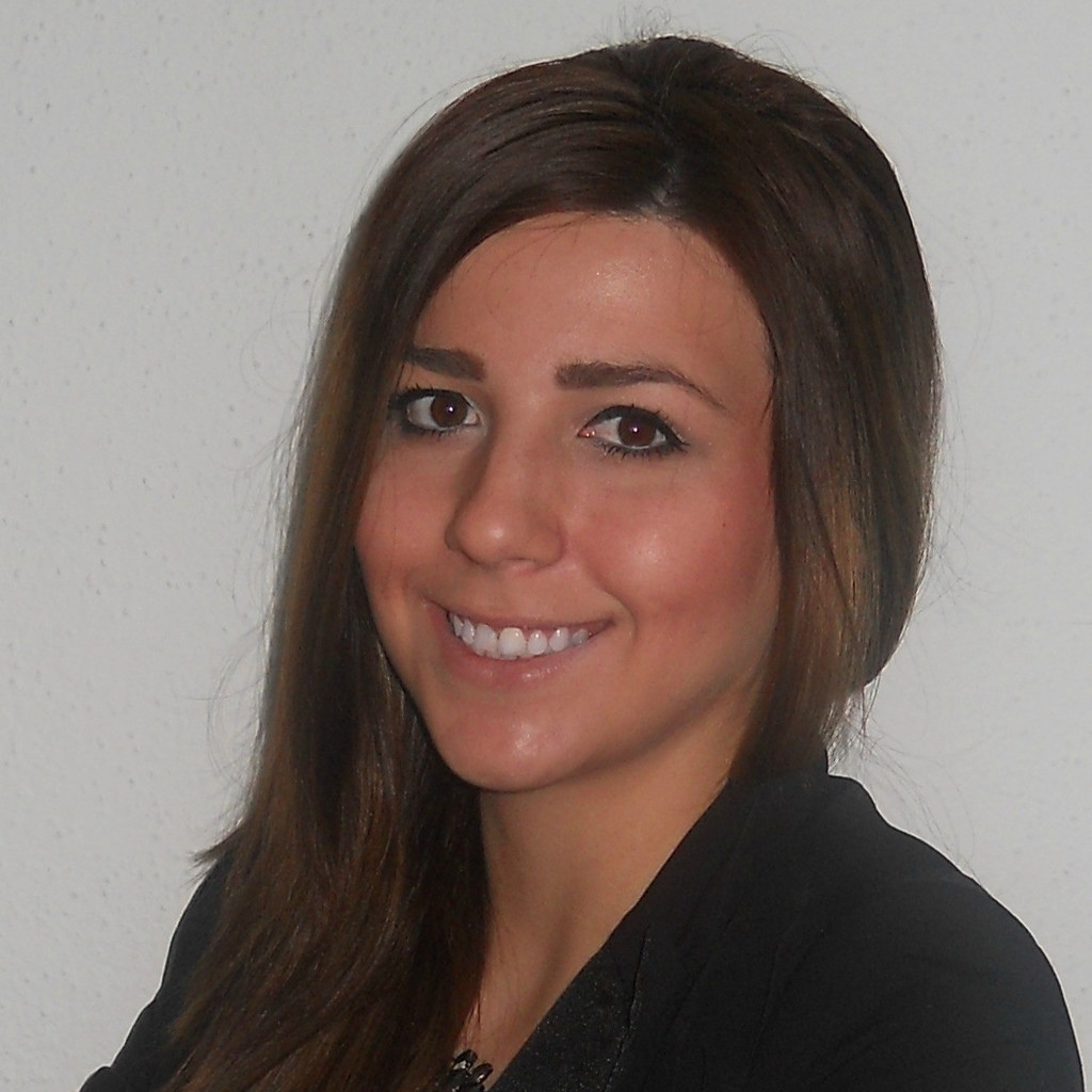 Larissa Sander - Senior Event Coordinator - BUSINESS-LEADS | XING