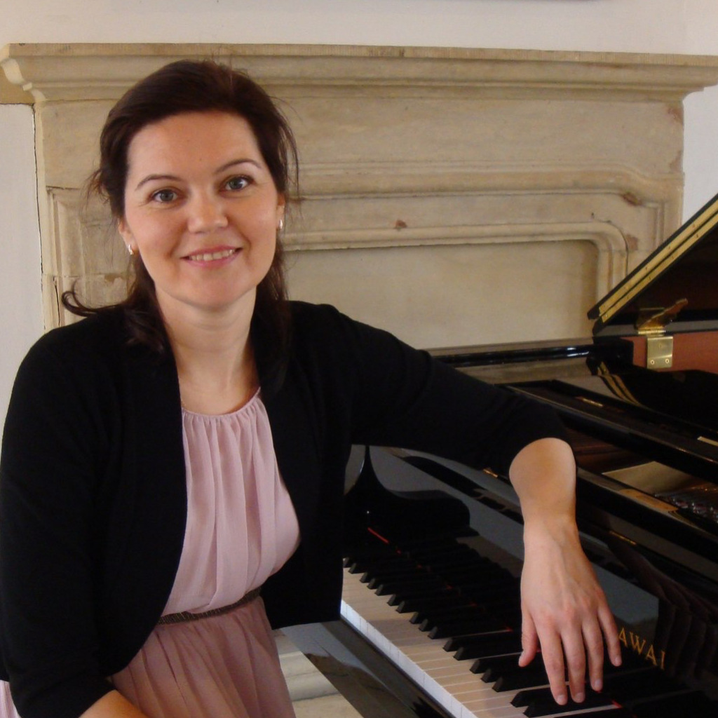 Lisa Smirnova - Klavier - Musikhochschule Detmold (Abt. Münster) | XING