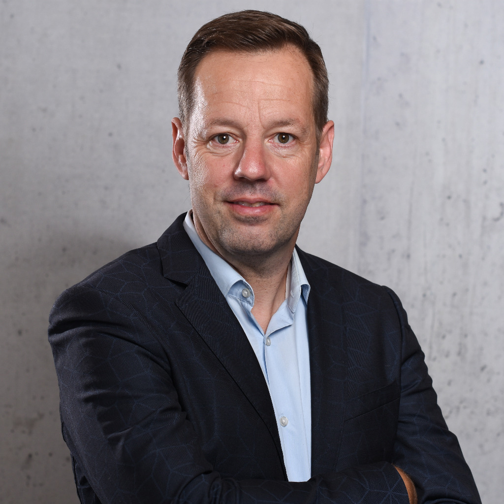 Björn Hebborn - Director Chassis Lab - Huawei Technologies Dusseldorf ...