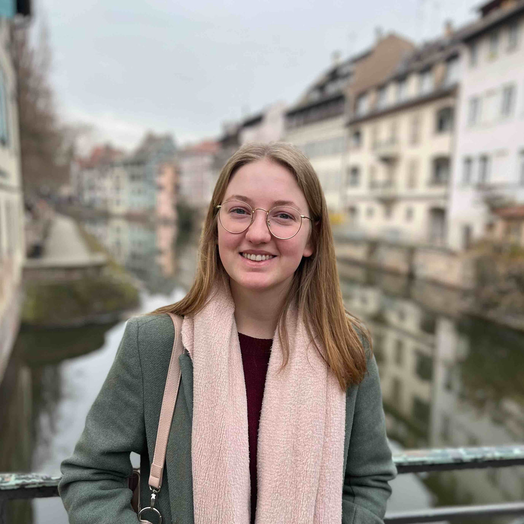 Jennifer Peters - Rechtsanwalts- und Notarfachangestellter - Blanke ...