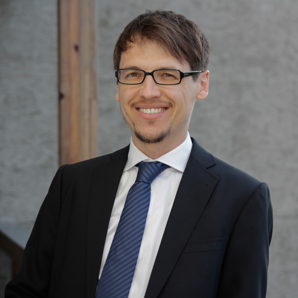 Mag. Ivan Novak - Bereichsleiter Controlling - Medizinische Universität ...