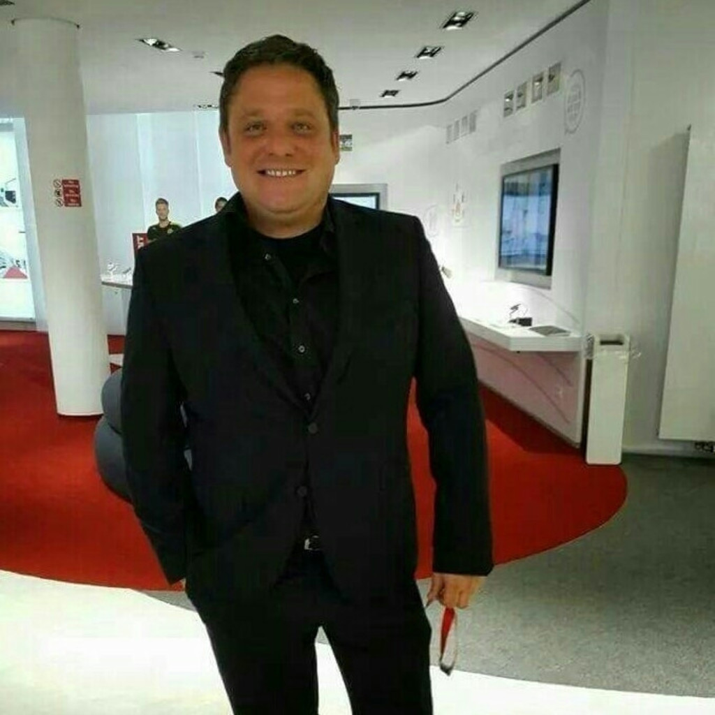 Mark Spindler - Senior Key Account Manager Telcos GAT - Lenovo ...