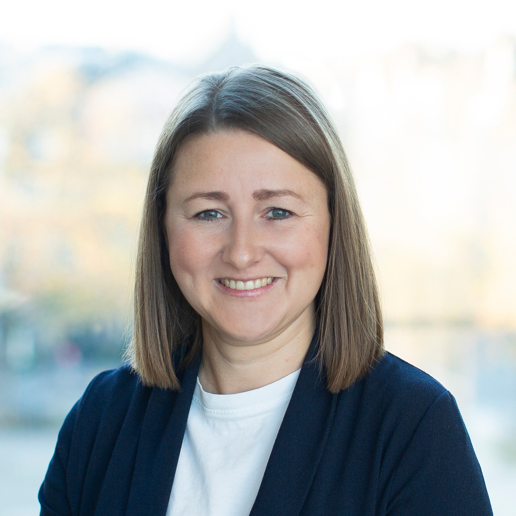 Irina Bollweg - Sachbearbeitung Personalentwicklung ...