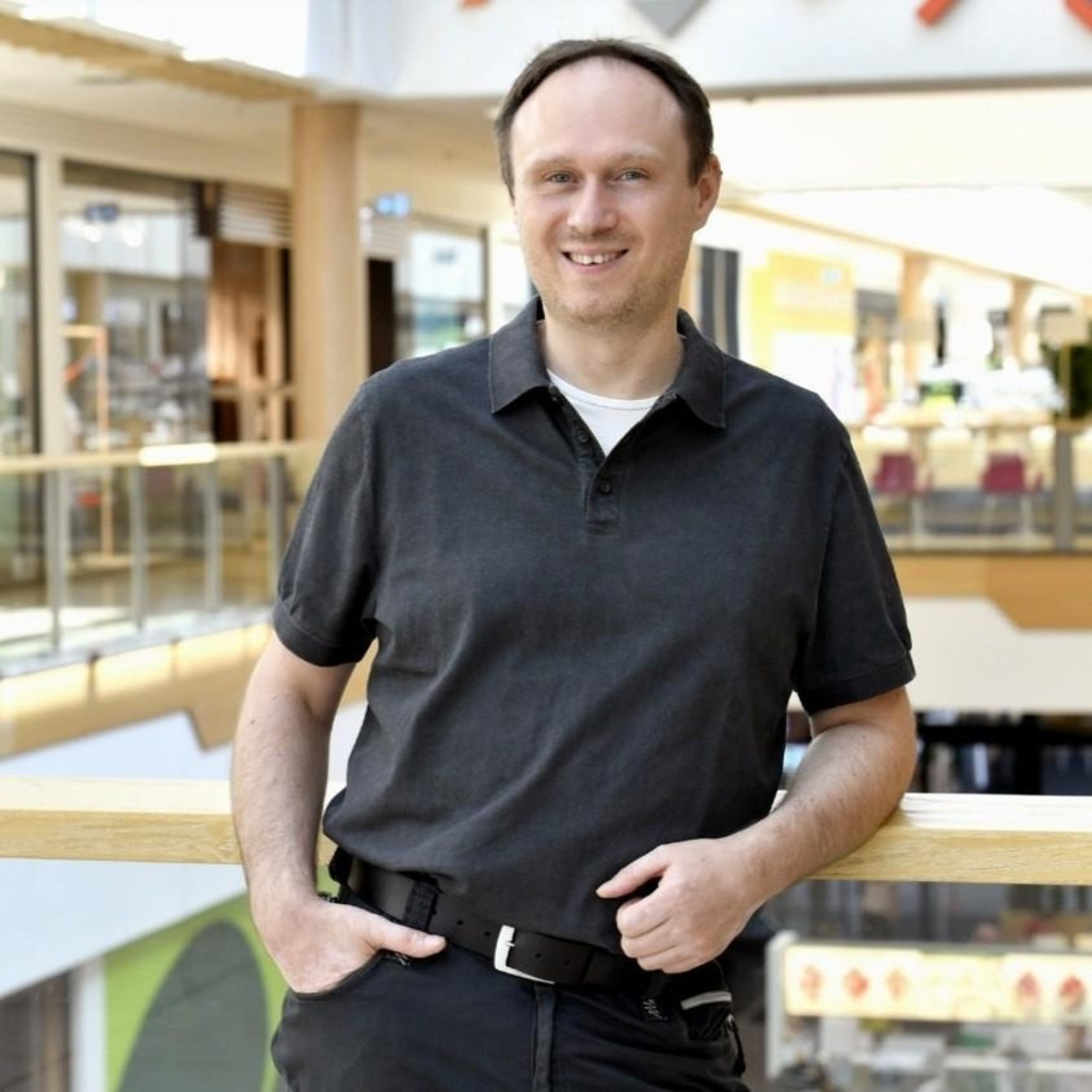 Walter Rauscher - Senior Technican - mfi Shopping Center Management ...