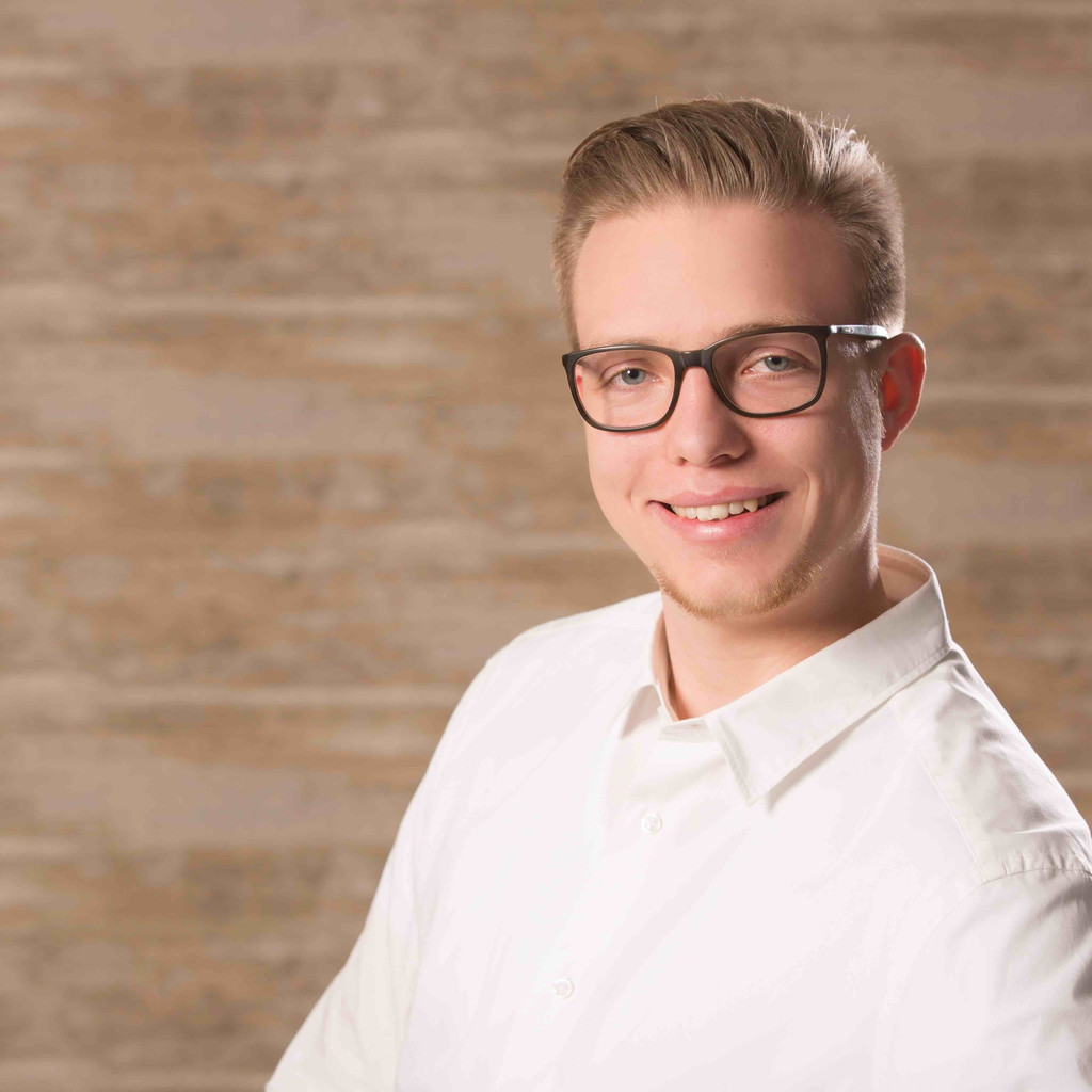 Julian Wolf - Senior Manufacturing Engineer - phenox GmbH | XING