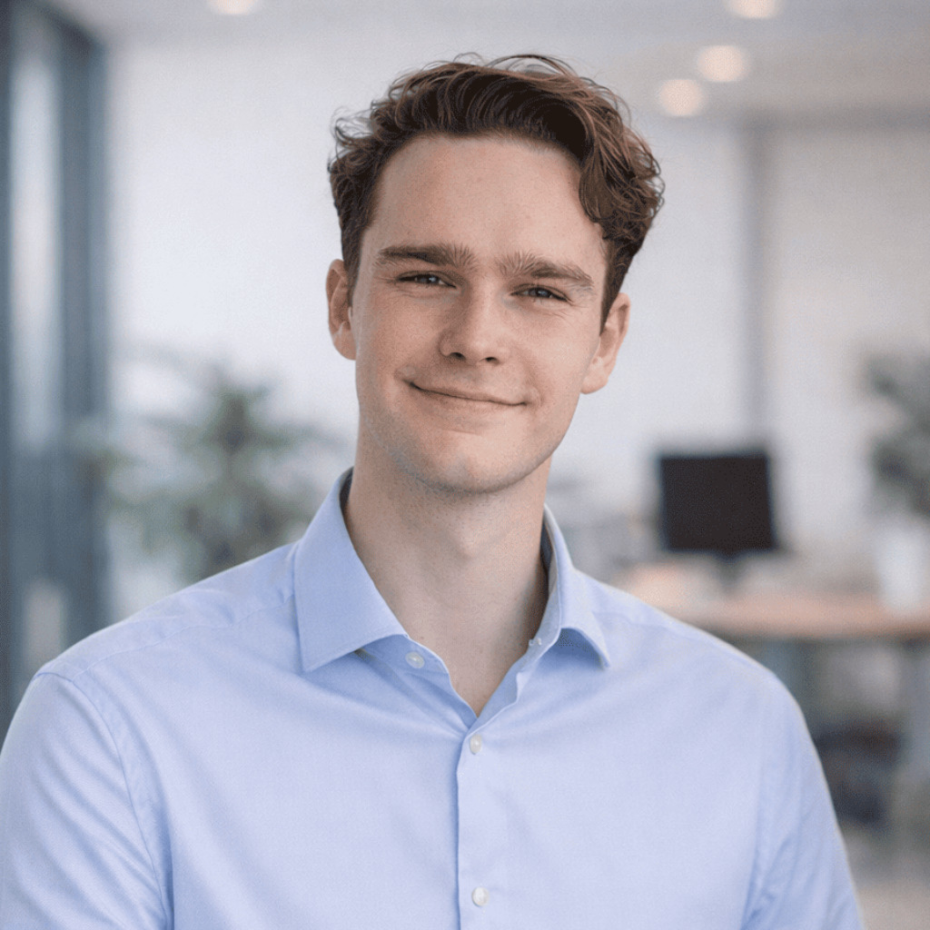 Ben Gutscheck - Marketingmanagement - IU Internationale Hochschule | XING