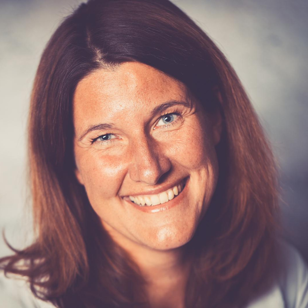 Rebecca Stock's Instagram, Twitter & Facebook on IDCrawl