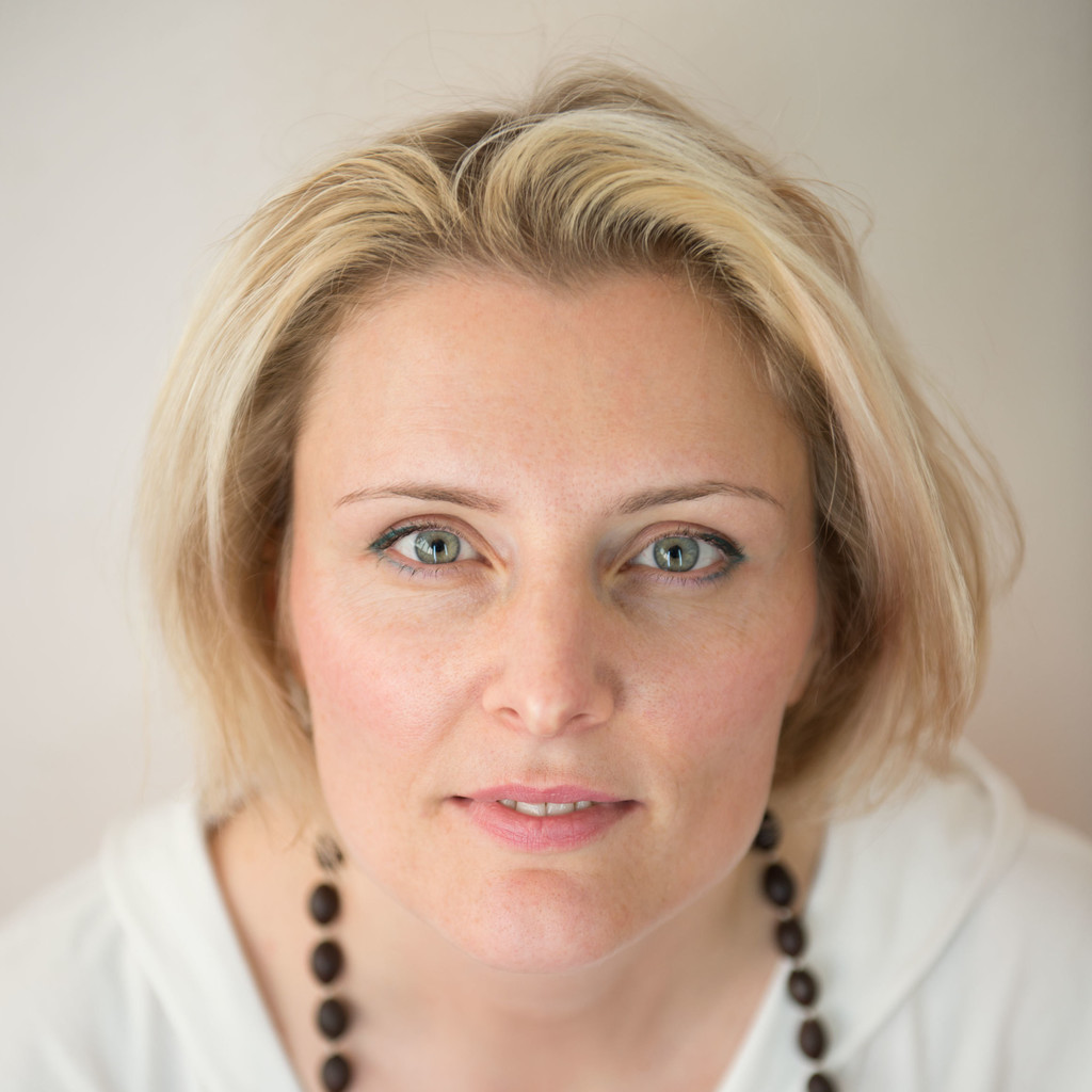 Simons aus Stuttgart in der Personensuche von Das Telefonbuch