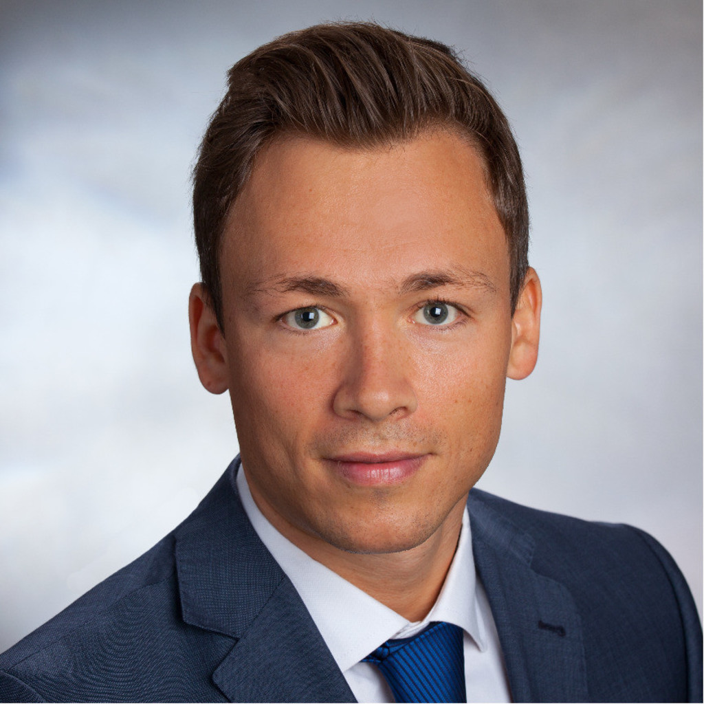 Daniel Hahn - Project Specialist BMW Financial Services Commercial ...