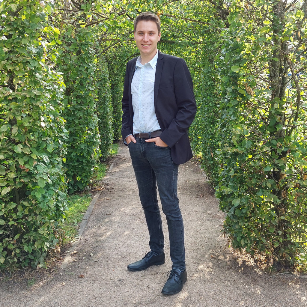 Sören Brunken - Projektentwicklung Flächenakquise - enercity ...