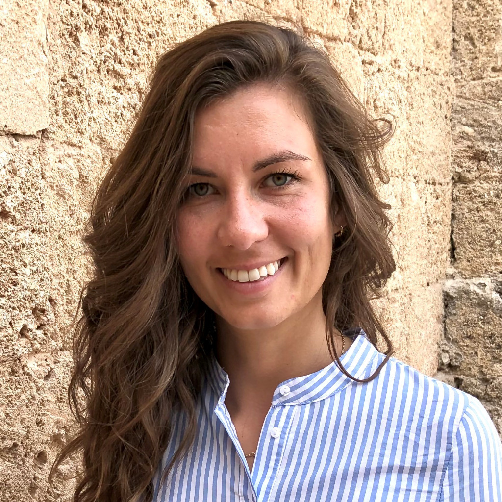 Lisa Ritter - Trainee im Bereich Kommunikations- und Sicherheitstechnik ...