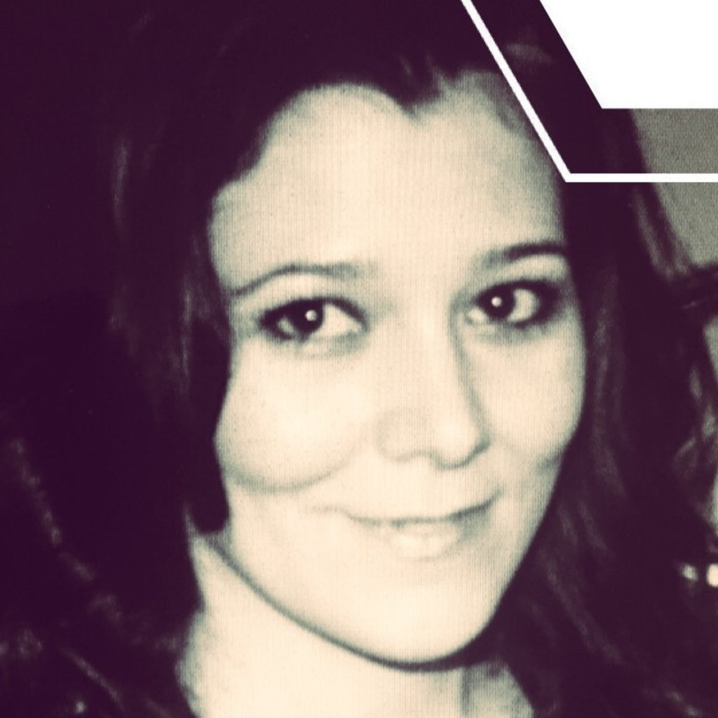 Angela Spring's Instagram, Twitter & Facebook on IDCrawl
