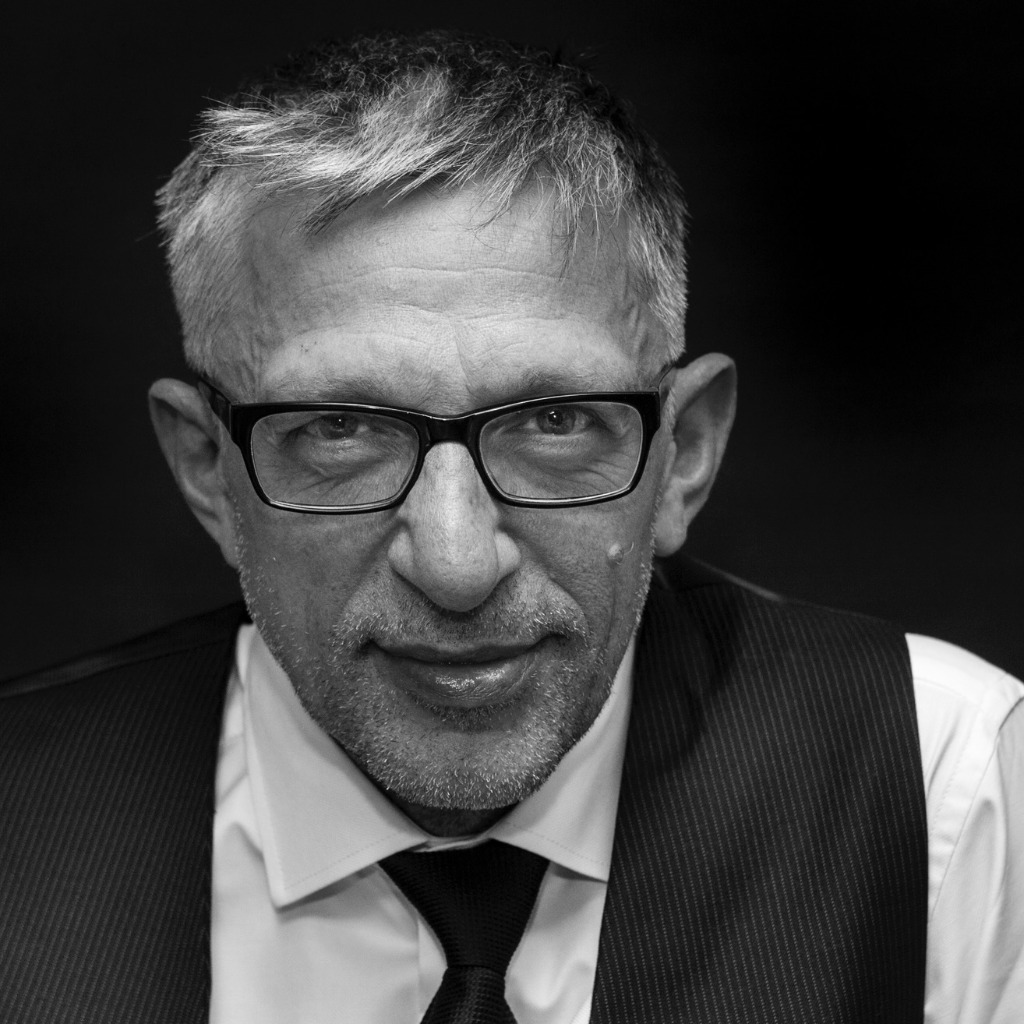 Christian Pfaff - Freier Kreativdirektor, Autor, Journalist - HERR ...