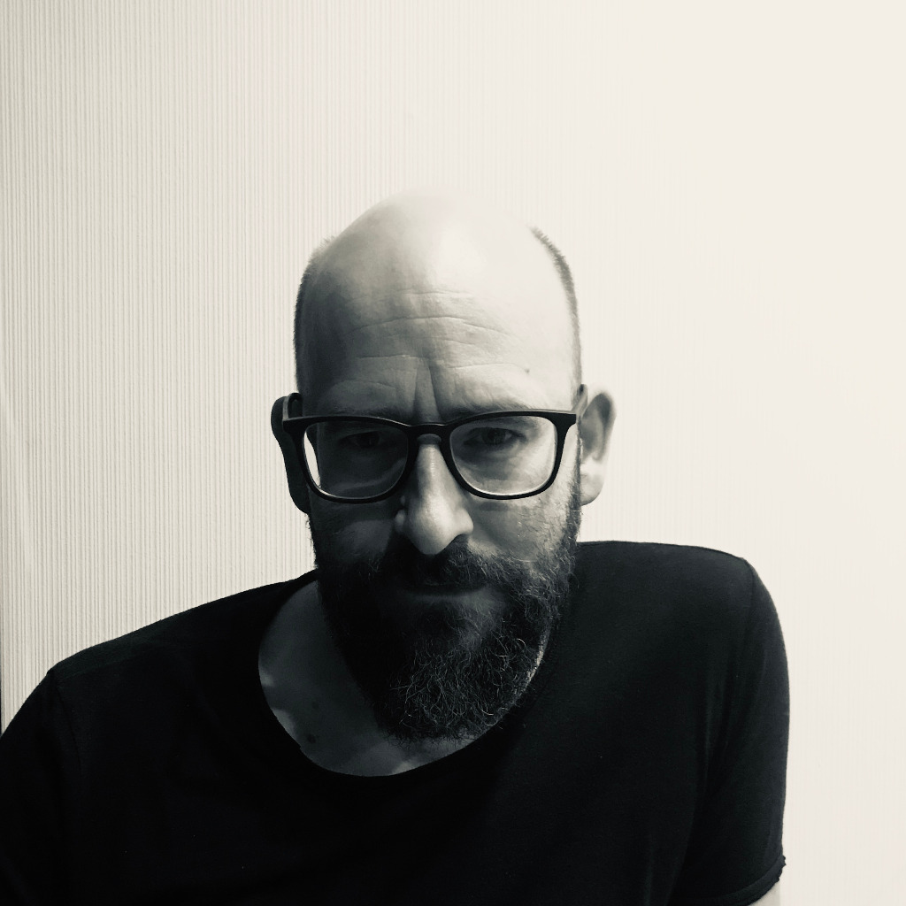 Daniel Danczyk - Store Manager - H & M Hennes & Mauritz B.V. & Co. KG ...