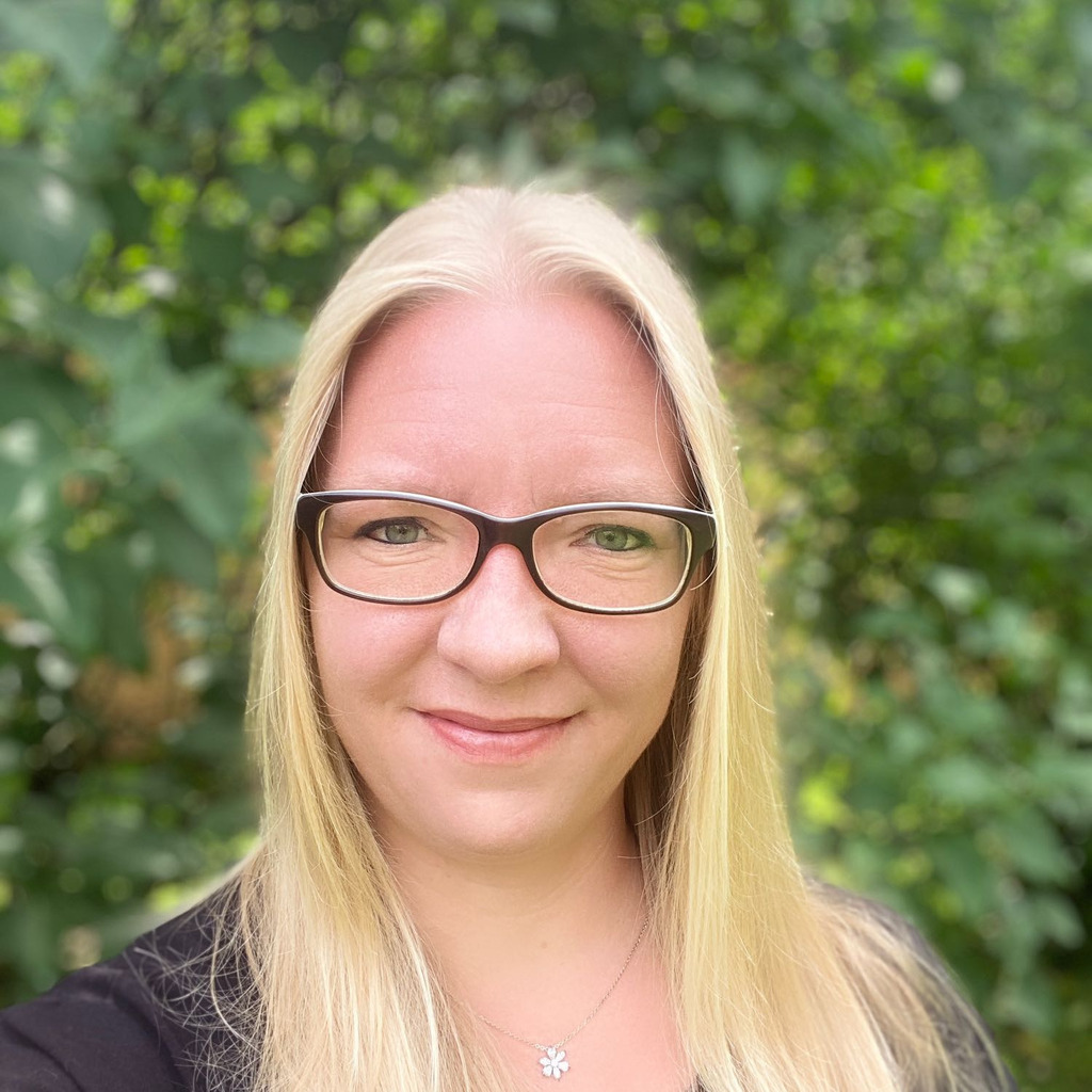 Andrea Frei - Produktmanager - Pflüger Lober Kuvert GmbH | XING