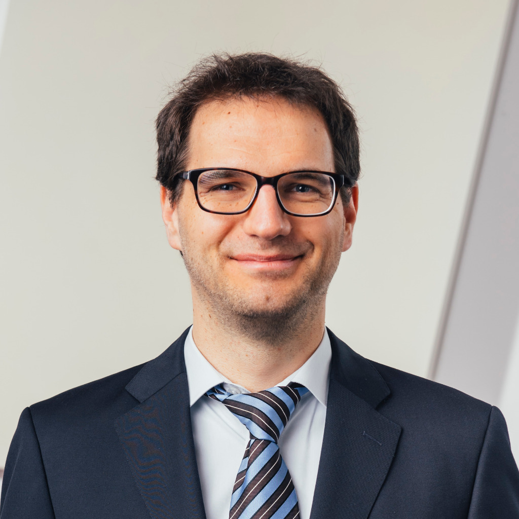 Dr. Maximilian Becker - IT Senior Consultant Collaboration - Comma Soft ...