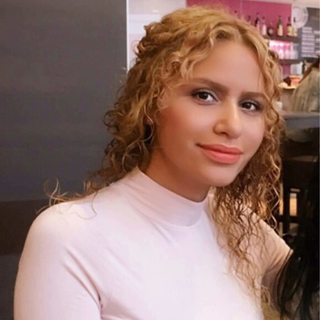 Maryam Davari - Service-Angestellter Gastronomie - Michaelis Welt Cafe ...