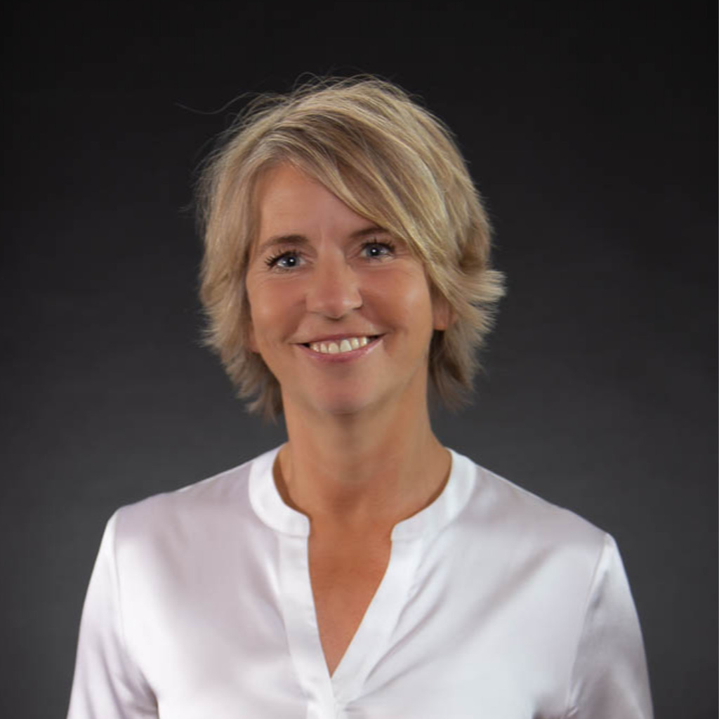 Steffi Ulrich - Bereichsleiterin Schaden Stab - Provinzial Konzern | XING