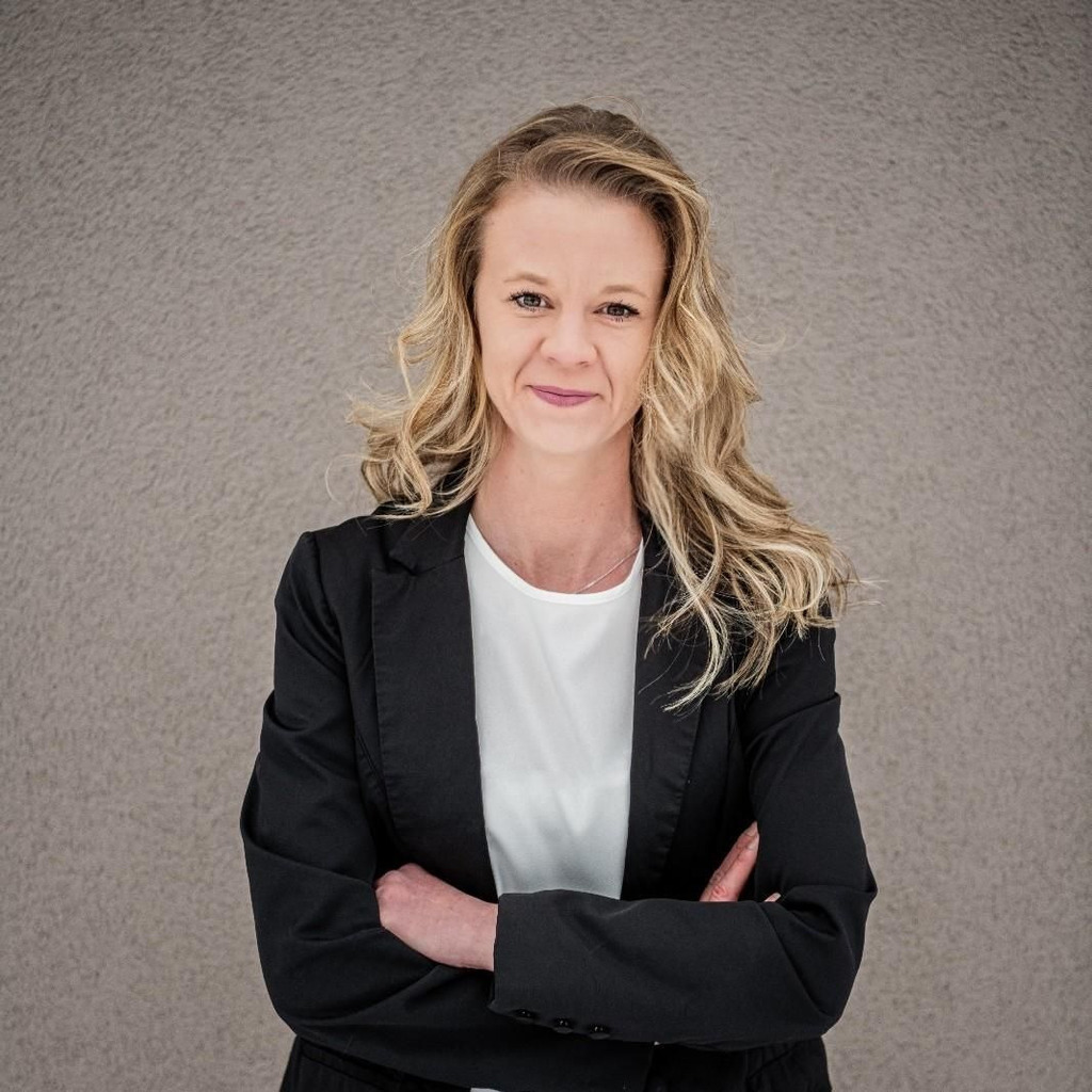 Nina Jänsch - Leiter Vertrieb - Jupiter Shirt GmbH | XING