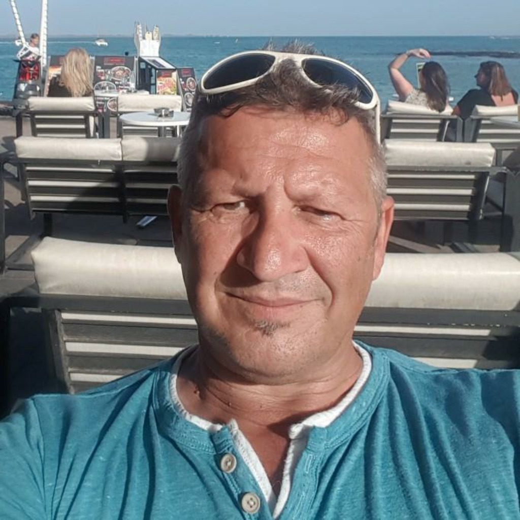 Chris Mach - Tiefdrucker - Amcor Flexibles Kreuzlingen AG | XING