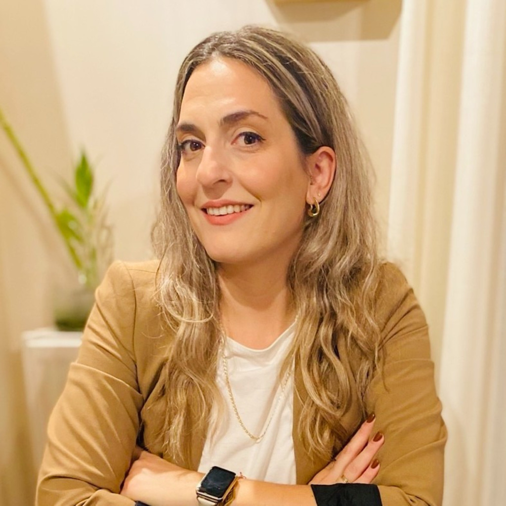 Kelly Banti - Marketing and Sales Executive - Hard Rock Cafe | XING