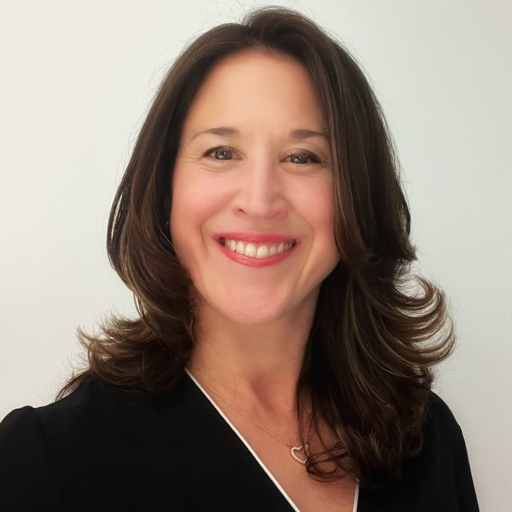 Jennifer Lotz - Senior HR Manager Electrification & Mobility Europe ...