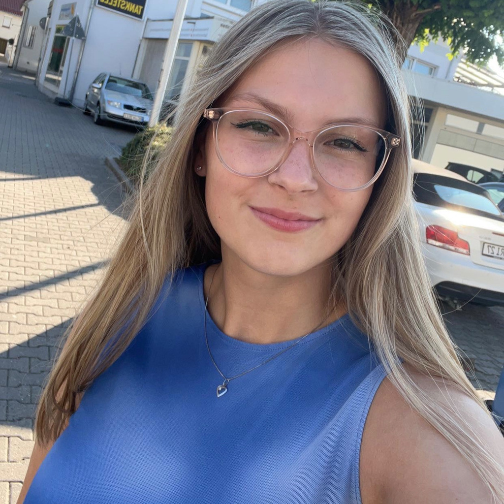 Eileen Heß - Abiturientin - Speedpoint GmbH | XING