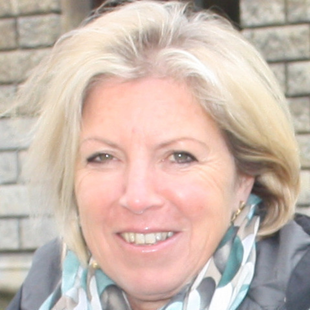 Susanne Ray's Instagram, Twitter & Facebook on IDCrawl