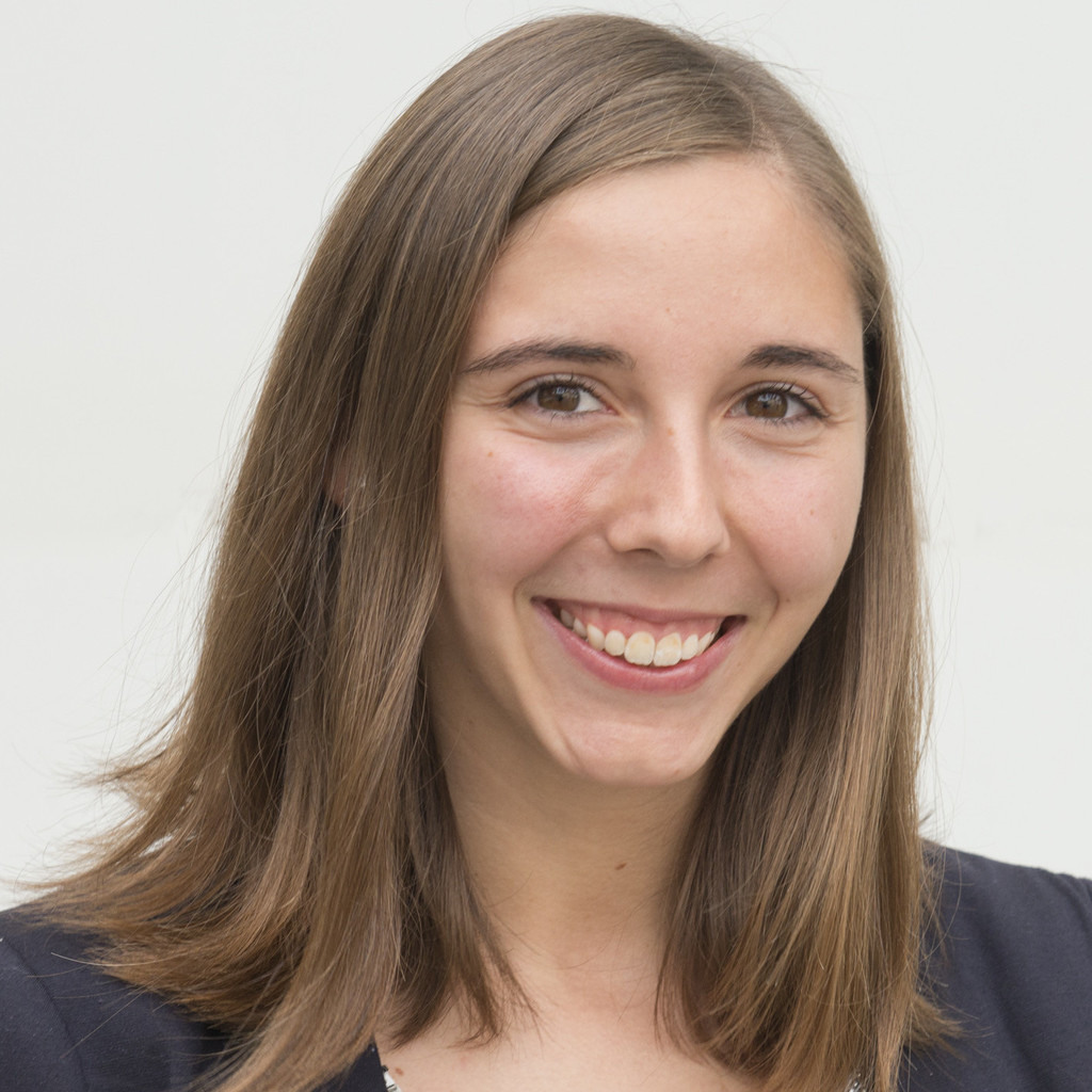 Sarah Solga - Underwriterin Financial Lines - Allianz Global Corporate ...