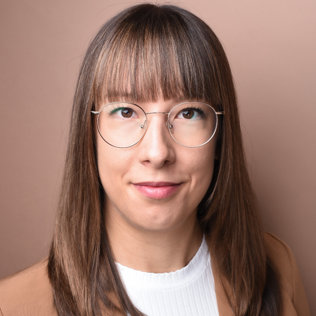 Laura Hardt - Referentin Personalentwicklung - HanseMerkur | XING