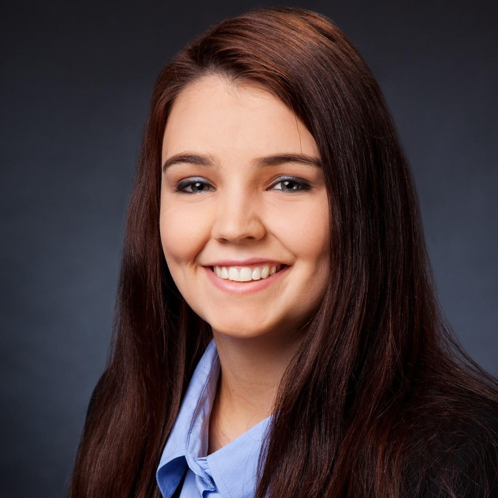 Natalie Weiss - UI/UX Designer - IAV GmbH | XING