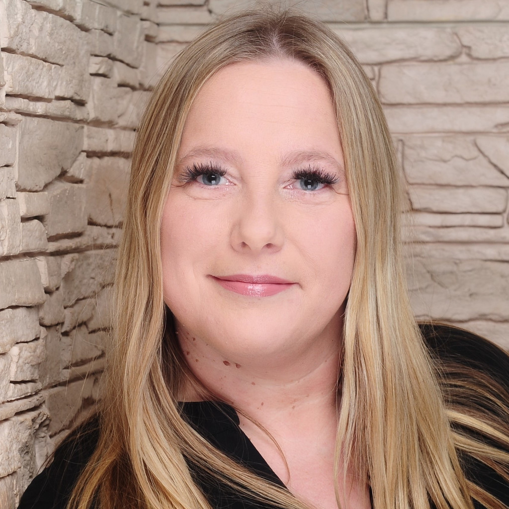 Jennifer Zoll's Instagram, Twitter & Facebook on IDCrawl