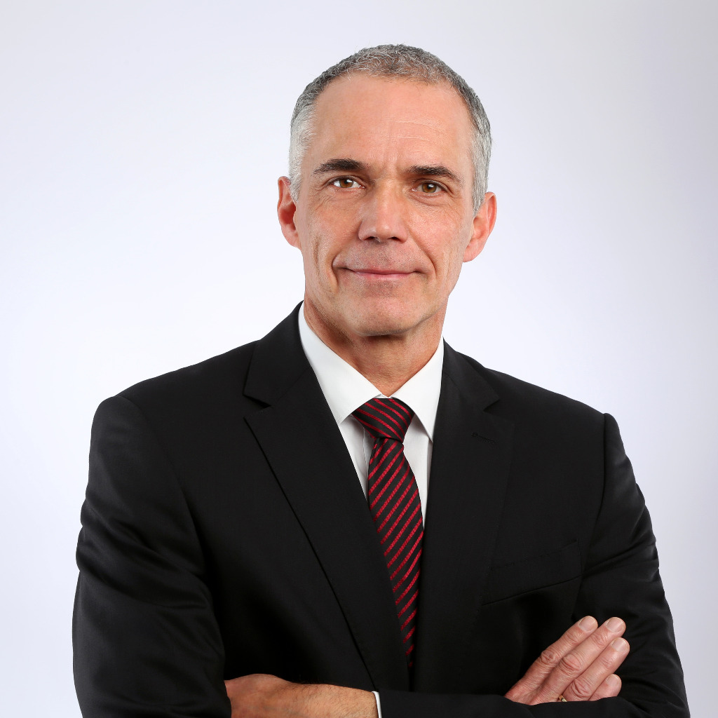 Dr. Martin Maywald - Senior Manager Software Images and Services - FCCL ...