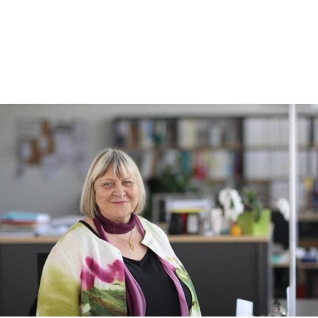 Marie-Anne Stucki - Inhaberin - Graphologie und Systemaufstellungen | XING