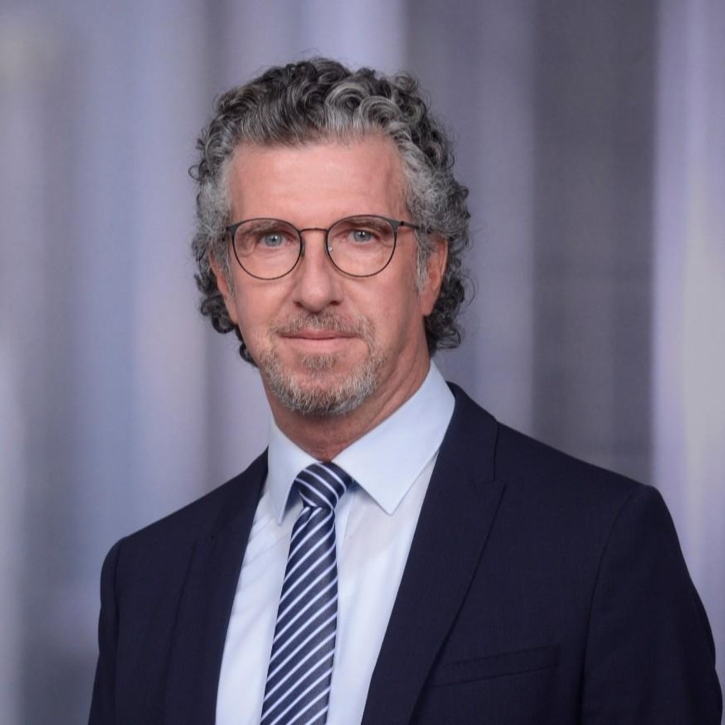 Peter Lenz - Head of Managed Service - CONET Services GmbH | XING