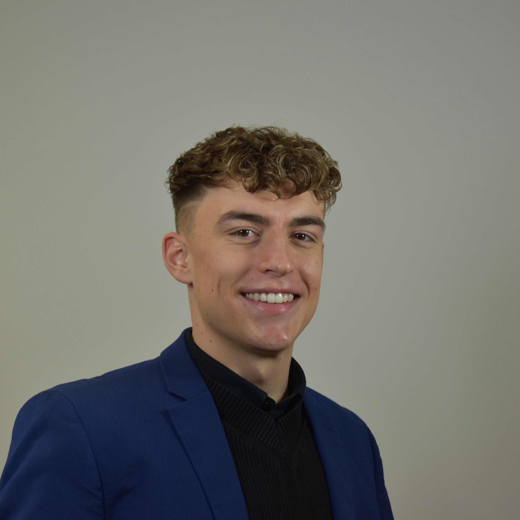 Nick Lobanov - Gehobener Privatkundenberater - Sparkasse Pfaffenhofen ... Nick Lobanov - Gehobener Privatkundenberater - Sparkasse Pfaffenhofen ...