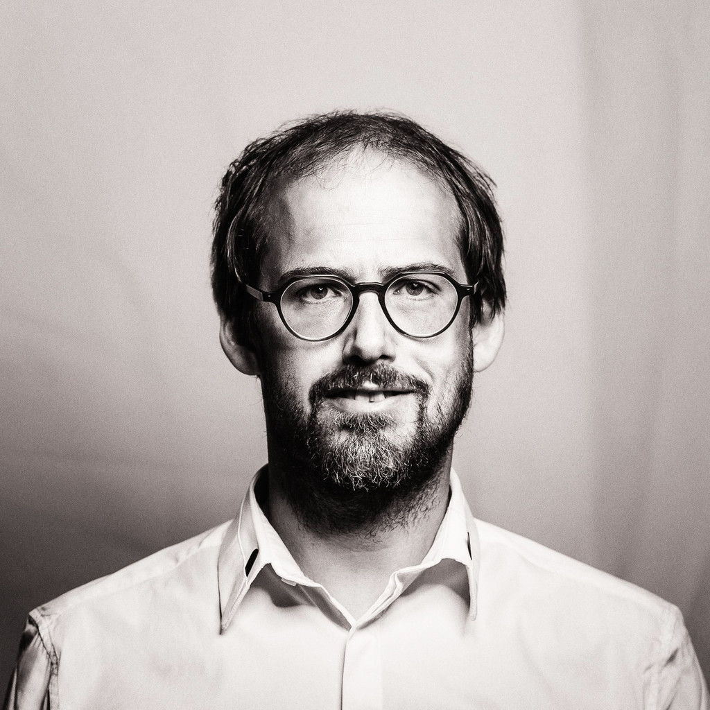 Dr. Andreas Pinterits - Leitung Produkt und IT - Post E-Commerce GmbH ...