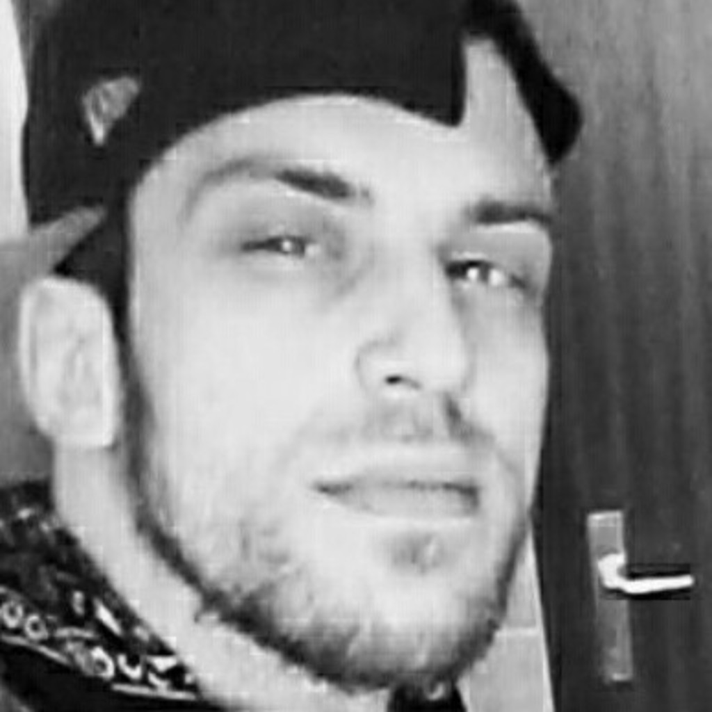 Daniel Hüther - IT-Systemadministrator - RebuyIT | XING