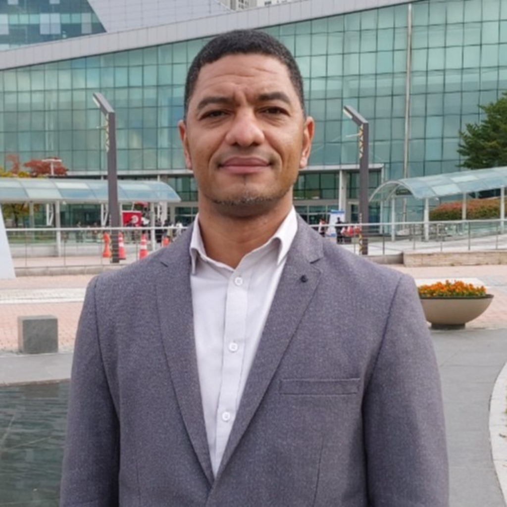 Ubong Ekpo - Talent and Business Development Strategist - Ubong Ekpo ROI Learning and ...