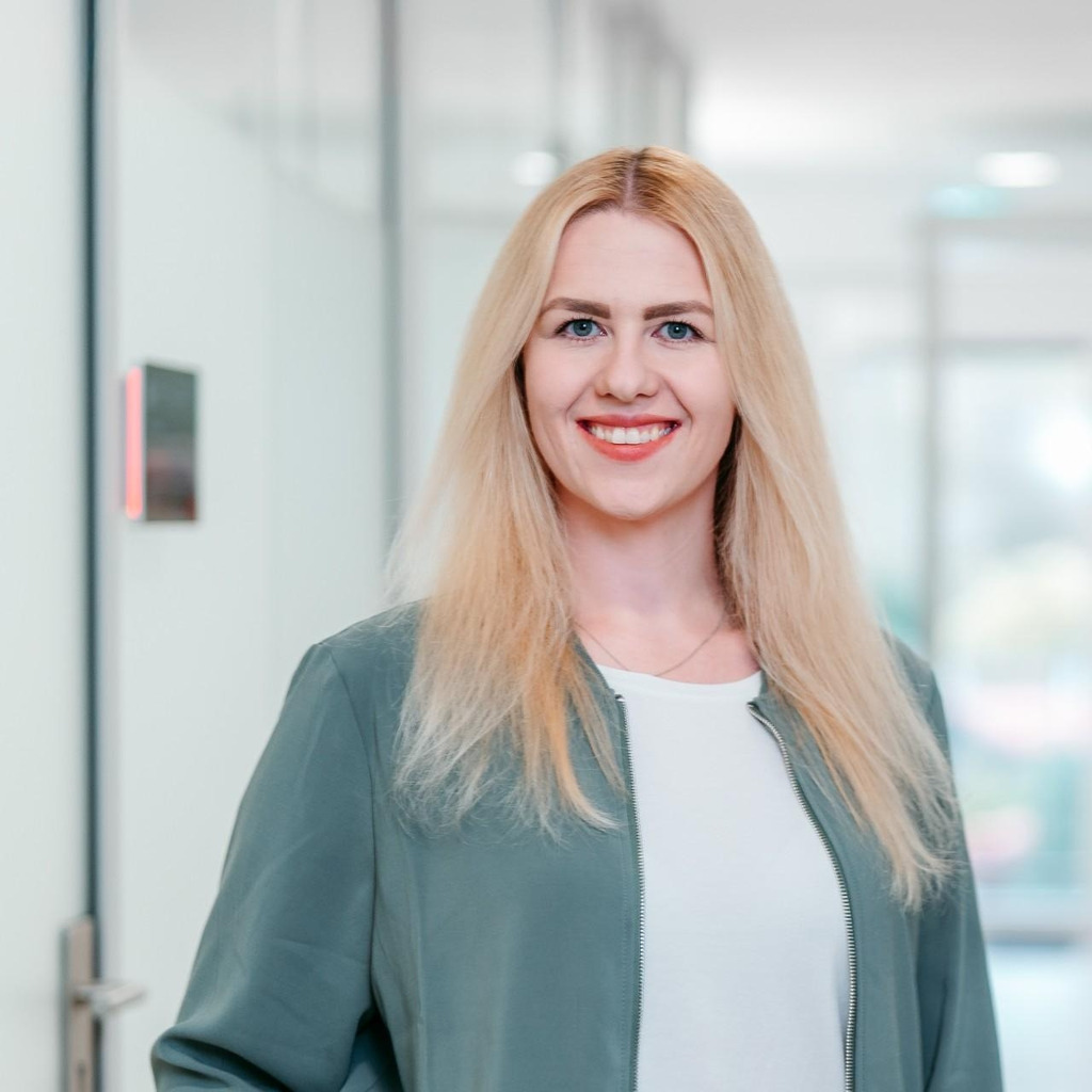 Rebecca Fischer - International Sales Coordinator - eurolaser GmbH | XING