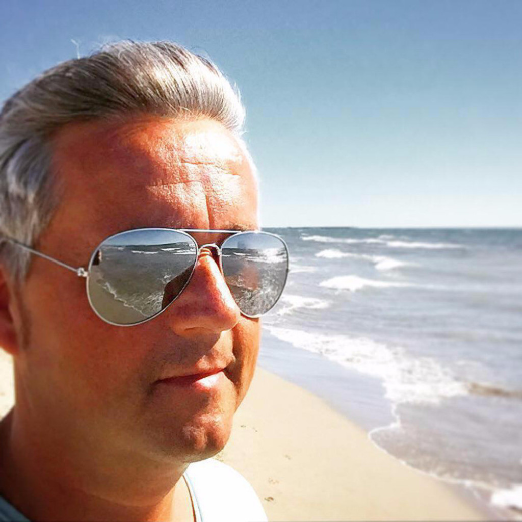 Steffen Bischoff - Social Media Experte - G-SHOCK | XING